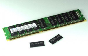 Samsung develops DRAM with highest density | Tech Ticker